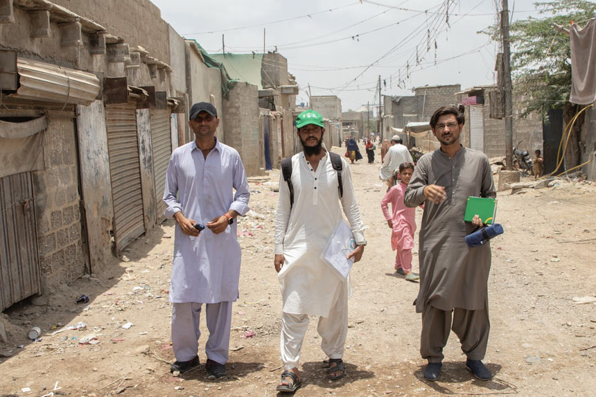 The health workers fighting polio in Pakistan, one house at a time