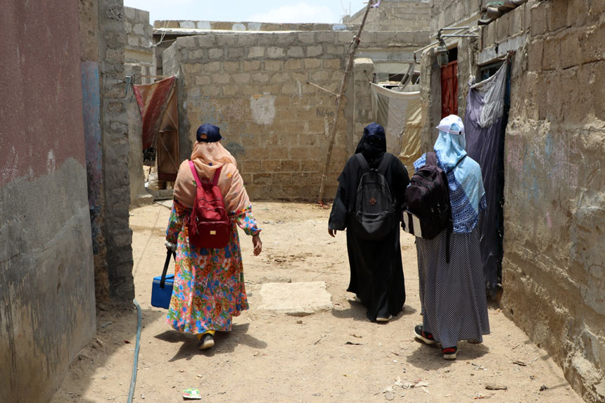 The health workers fighting polio in Pakistan, one house at a time