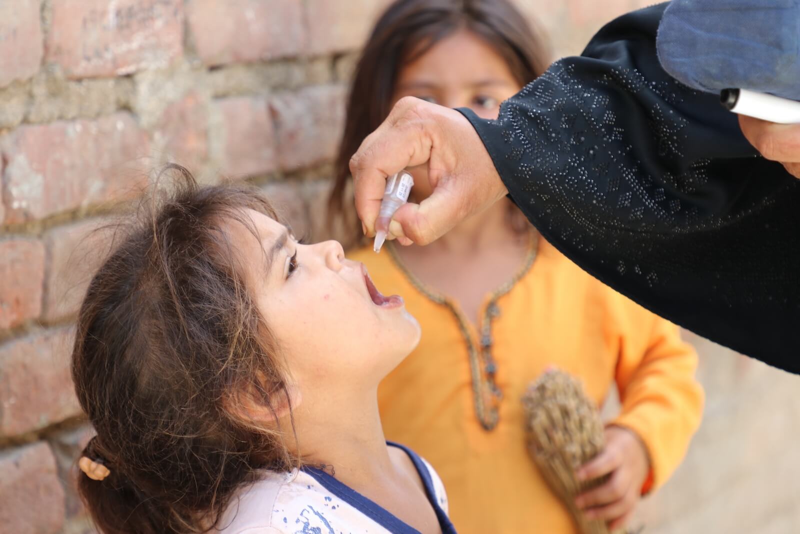 The health workers fighting polio in Pakistan, one house at a time